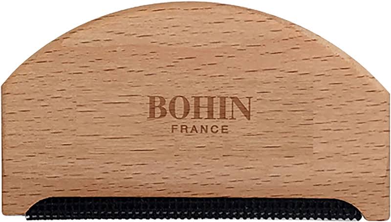 Bohin Wooden Pilling Comb – Yarn Dragon