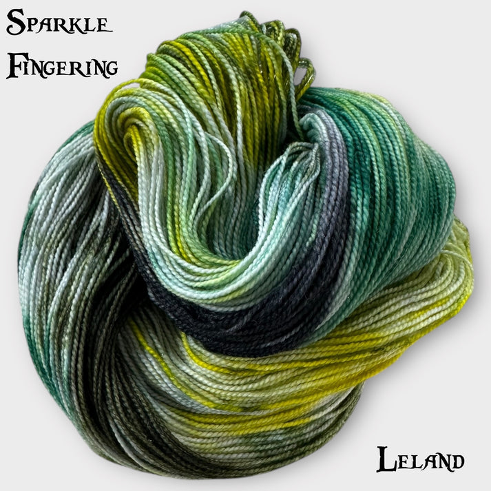 Sparkle Fingering – Yarn Dragon